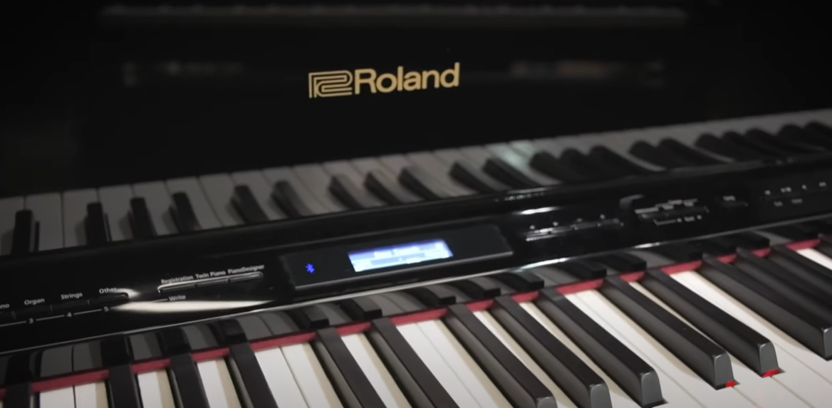 Roland vs. Yamaha Digital Piano: Which is Better? - MusicProfy